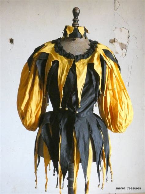 Pin By On Sy Jester Costume Jester Court Jester