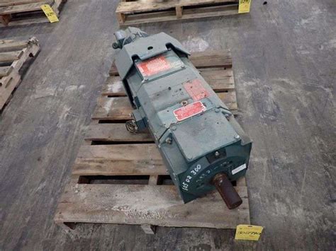 Reliance Dc Motor With Brushless Resolver Yellow Tag Auctions