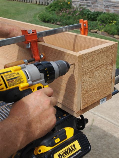 DIY Cedar Window Boxes Tutorial