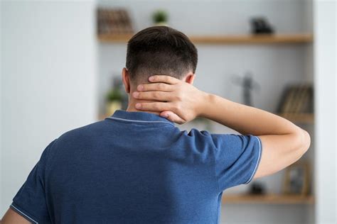 什麼是骨刺？骨刺是可以消除嗎？脊椎長骨刺一定要開刀？物理治療師教你訓練深層肌肉護頸椎