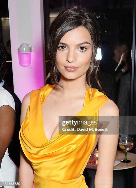 Emily Ratajkowski February 2015 Photos And Premium High Res Pictures