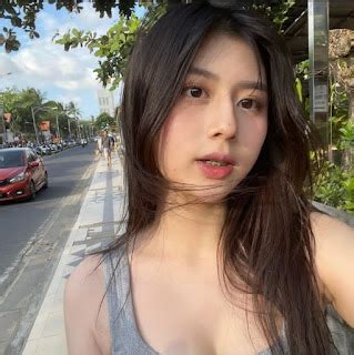 Biodata Lydia Onic, Selebgram Super Cute dan Paling Populer di Mata ...