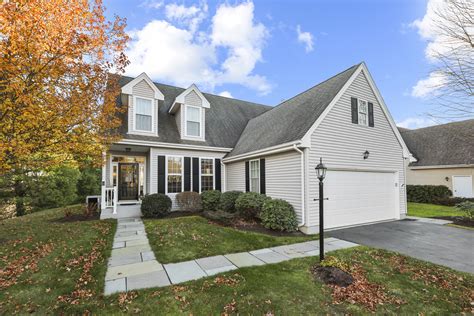 8 Kenington Rd 8 Avon Ct 06001 Mls 24142060 Coldwell Banker