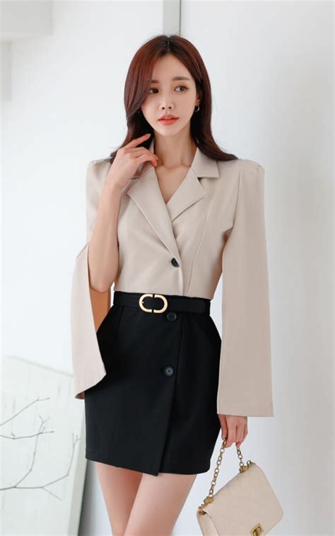 Pin By Son Yoon Joo S Collection On Son Yoon Joo Style Pretty Woman Women