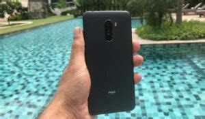 Some Xiaomi Poco F Users Are Experiencing Screen Bleeding Around The Edges