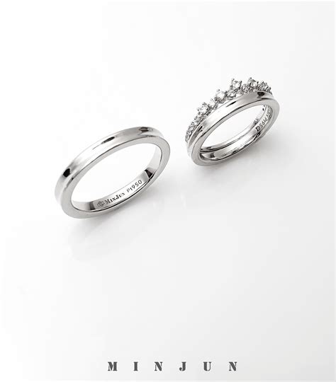 민준주얼리 공식계정 웨딩밴드 결혼반지 청담예물 웨딩링 웨딩반지 🤍𝑩𝒆𝒔𝒊𝒅𝒆 𝒚𝒐𝒖 비사이드유 웨딩밴드🤍 순백처럼 깨끗한 아름다움을 지닌 민준주얼리의 블랑컬렉션 중