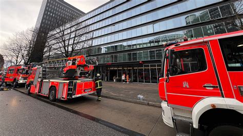 Feuer In Hamburger Hotel Ausgebrochen NDR De NDR