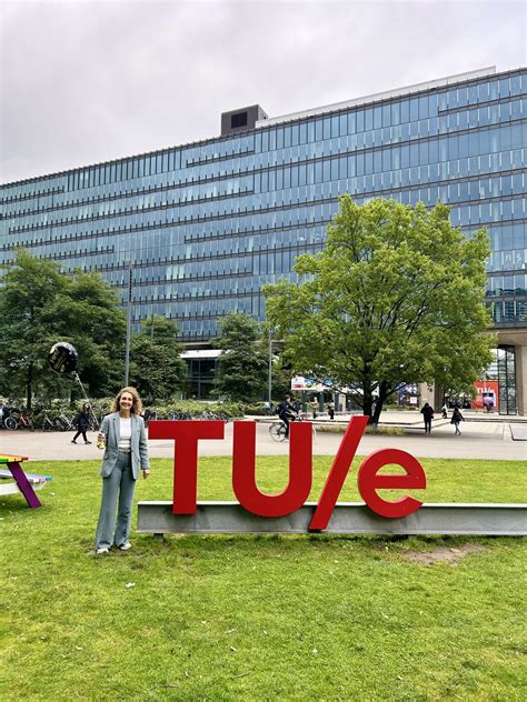 Gwen Van Leeuwen On Linkedin Graduated And A First Job 🎓 Last Month