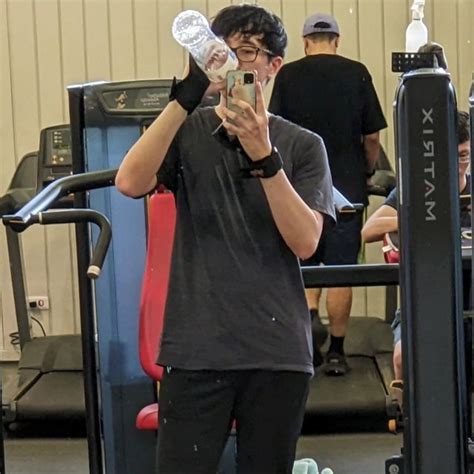 順 Argentea 0403 • Threads Say More