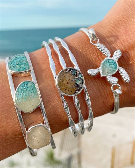 Keep The Beach Close With Sea Turtle Jewelry And Pendants Dune