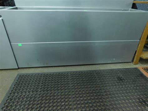 Lot 2 Ore Rectangular Planters