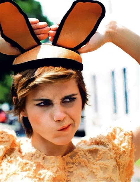 Emma Watson Scrolller