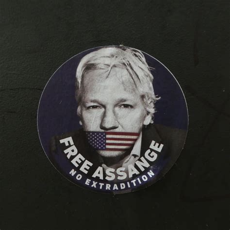 Chris Hedges The Slow Motion Execution Of Julian Assange Continues Brave New Europe