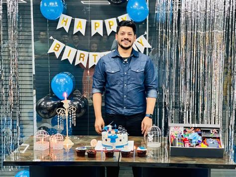 Fatima Naeem On Linkedin Birthdaycelebration Happymoments Bossbirthday Enjoythemoment