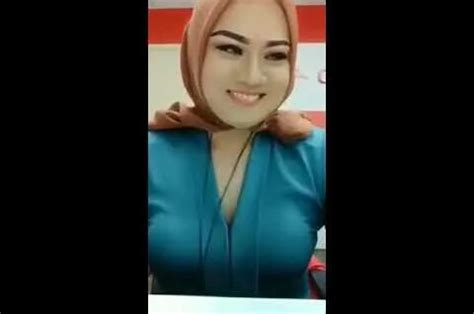 Jilbab Sange Toket Super Gede Daftsex Hd