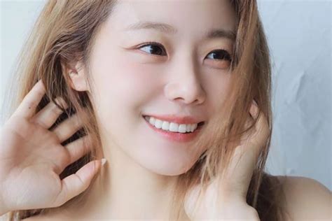 청순한 미모의 서울대 출신 여배우가 최초로 공개한 파격적인 화보