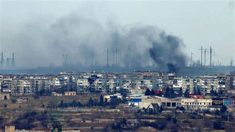 Война в Украине Россия заявила что контролирует Соледар Украина говорит что бои продолжаются