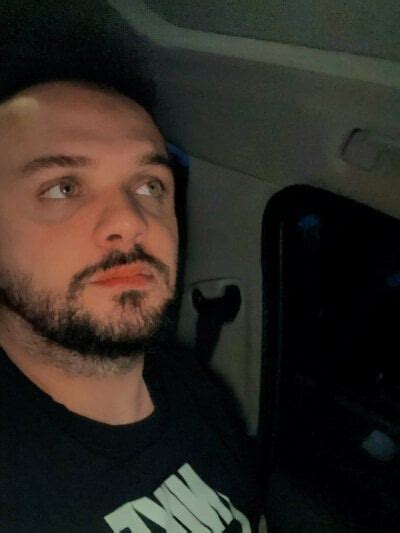 Acidbunny2030 Stripchat Webcam Model Profile And Free Live Sex Show