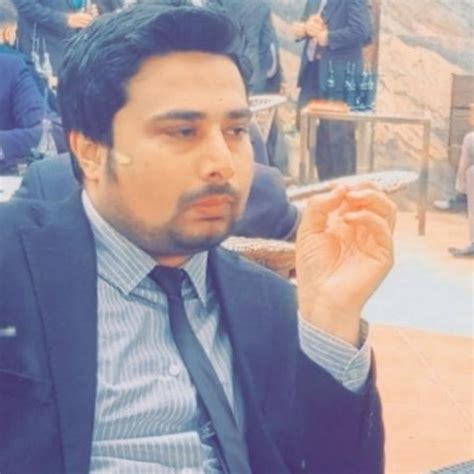 Zeeshan Elia Youtube