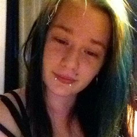 Brena Maloon Youtube