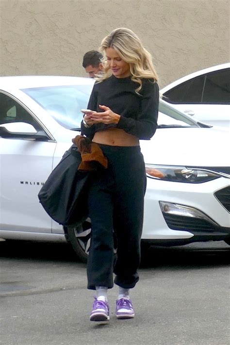 Hot Whitney Carson Gears Up For Dwts33 Finals Rehearsals Barnorama