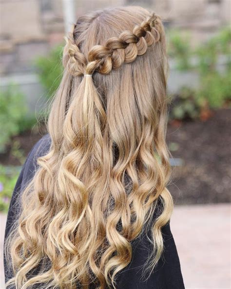 16 Hairstyles For Homecoming Dance Hairstyle Haircut Trend
