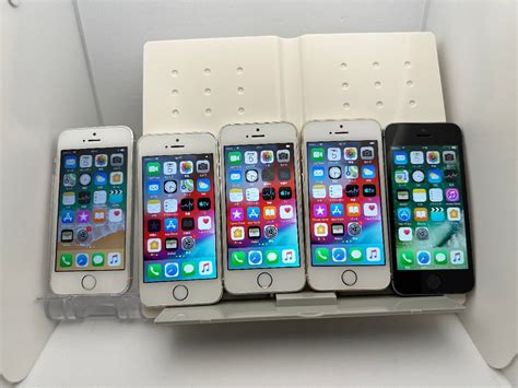 【全体的に状態が悪い】【中古・ジャンク】まとめ売り5台 液晶浮き 他 Apple Iphone 5s Docomo Nw利用制限〇 本体 1