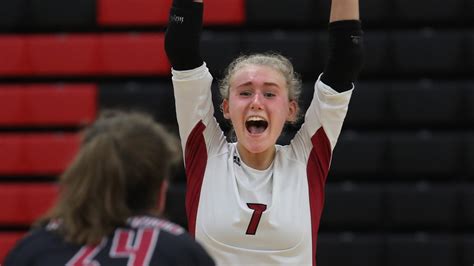 Wisconsin Volleyball Recruit Kristen Simon Explains Her Choice