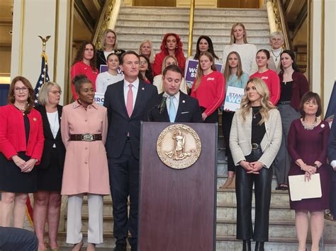 Va Ag Says Roanoke College Discriminated Against Female Athletes By