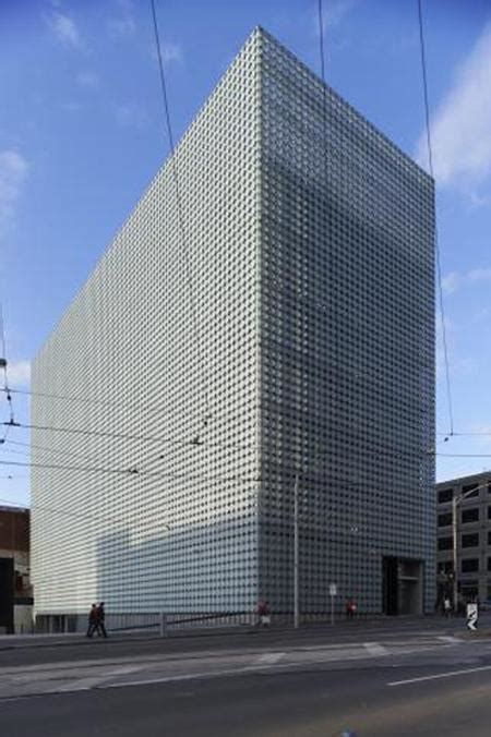 Automated Sunshading Façade 148 Filt3rs