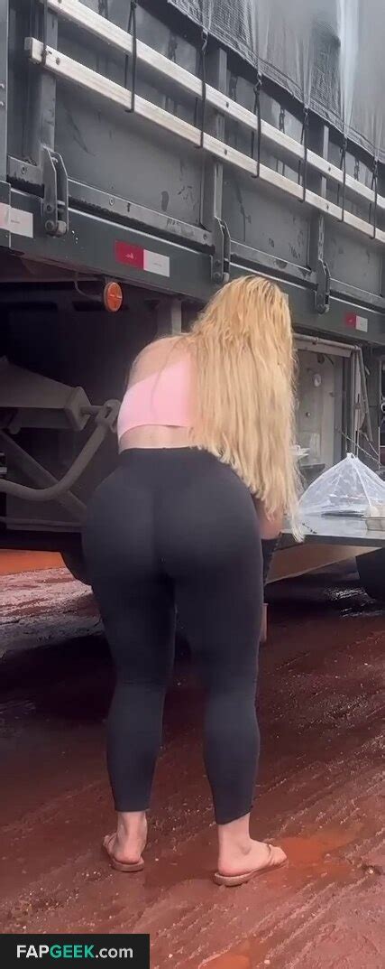 Aline F Chter Ouriques Alinezinhaouriques Nude Leaked Onlyfans Photo Fapgeek