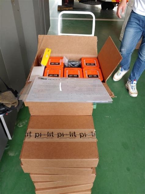 두빛플러스 Duveetplus 퀀텀 Qu V1 수중겸용led트리톤 Qu V10 제논hid탐조등 수중겸용hid Mr Gear H Gear M Gear 개인인명구조경보기