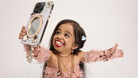Worlds Smallest Woman Worlds Smallest Woman Jyoti Amge At Atlantas