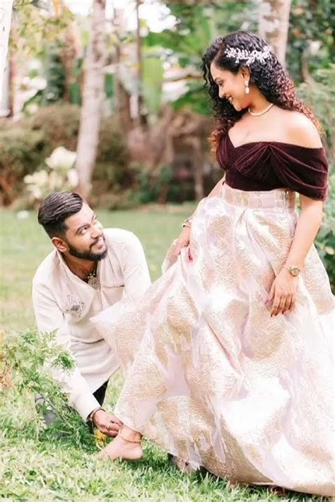 මාධවිගෙ වෙඩින් එකට කලින් පොටෝ ශූට් එක කොහොමද කියාගෙන යමු Youtube