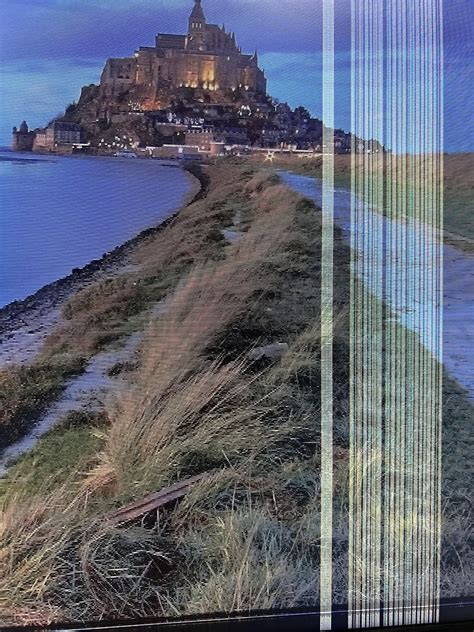 My Monitor Keeps Having These Glitches Rmonitors