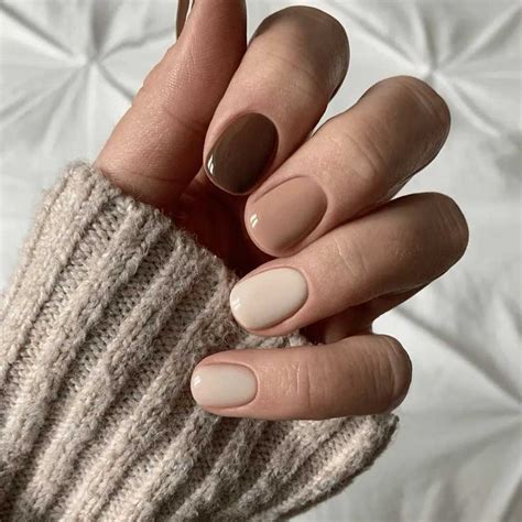 جدیدترین مدل ناخن با طرح کرم قهوه ای و ملایم