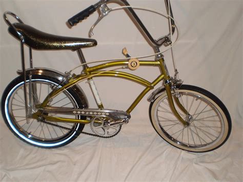 Muscle Bike Kent 3 Speed Stick Shift Banana Seat Vintage Bicycle