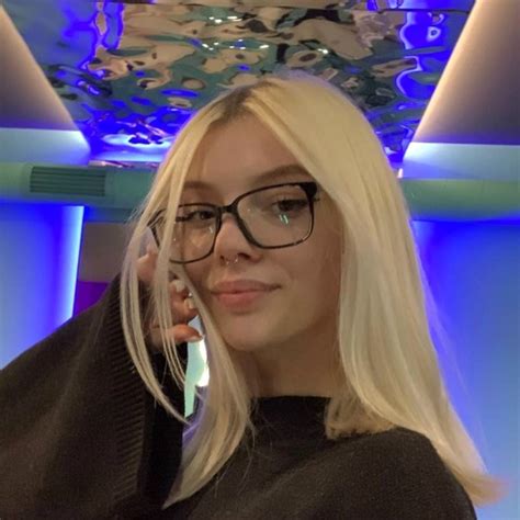 Onlyfans Skybon Model Profile Photos And Links Erotic Beauties