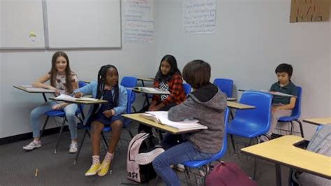 공격 괴롭히지 마 괴롭힘 괴롭힘 방지 괴롭힘 예방 괴롭힘 예방의 달 괴롭힘 인식 괴롭힘 피해자 괴롭힘과 싸우다 괴롭힘은 짜증나 괴롭힘은 허용되지 않습니다