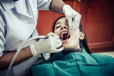 Root Canal Treatment Learn The Benefits Side Effects And Dangers