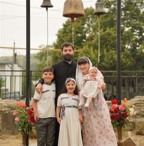 ქრისტე აღსდგა ️💜 მერი ქართველიშვილი Facebook