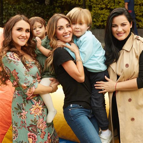 Maite Perroni Luce Su Pancita De Embarazo Y Se Ve Preciosa