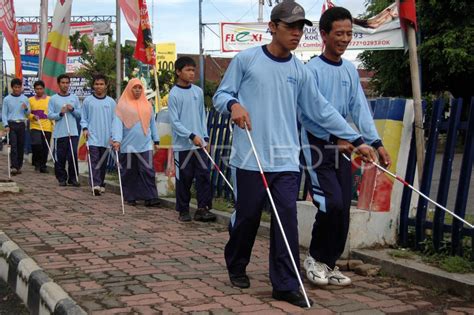 Siswa Tuna Netra Antara Foto