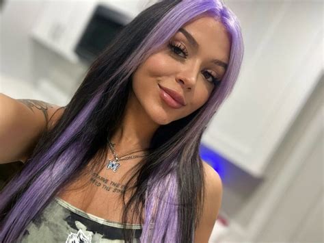 Injured Wwe Star Shows Off New Look Wrestletalk