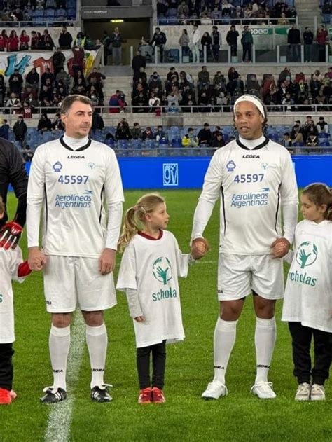 არველაძე და რონალდინიო