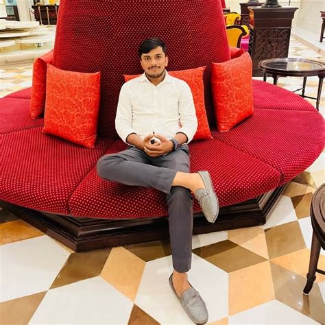 Viksachouhan Viksachouhan On Threads