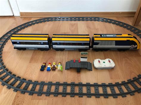 LEGO-60197 osobní vlak a příslušenství | Aukro