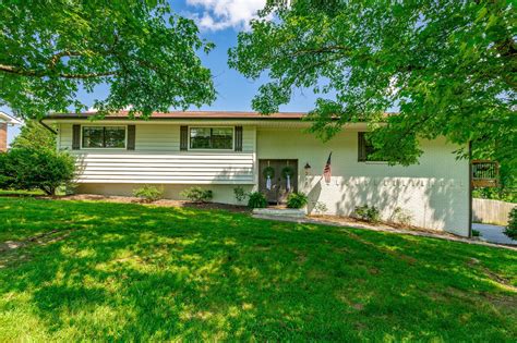 210 Larry Drive Ringgold 30736