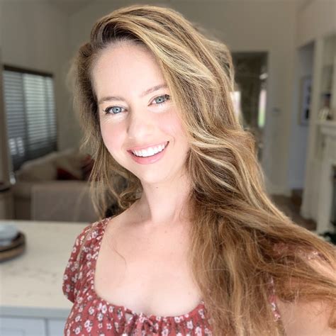 About Me — Alice Kingston