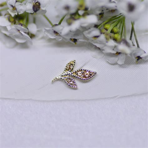 Bvla Yellow Gold Mini Wisteria Vine Threaded End Pirate Piercing Webshop